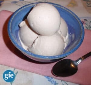 POM & Snickerdoodle Ice Cream Meet